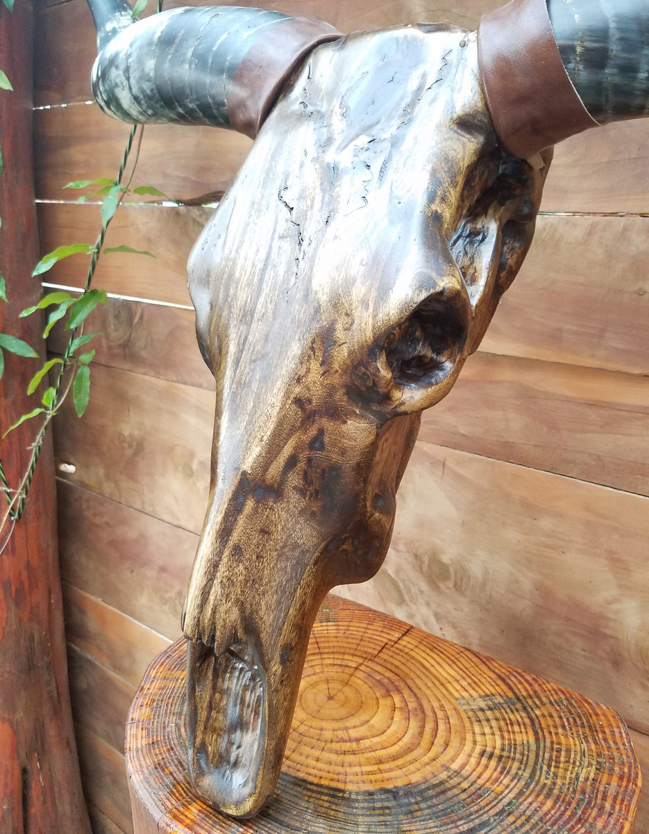 Longhorn – Fine Wood Carvings